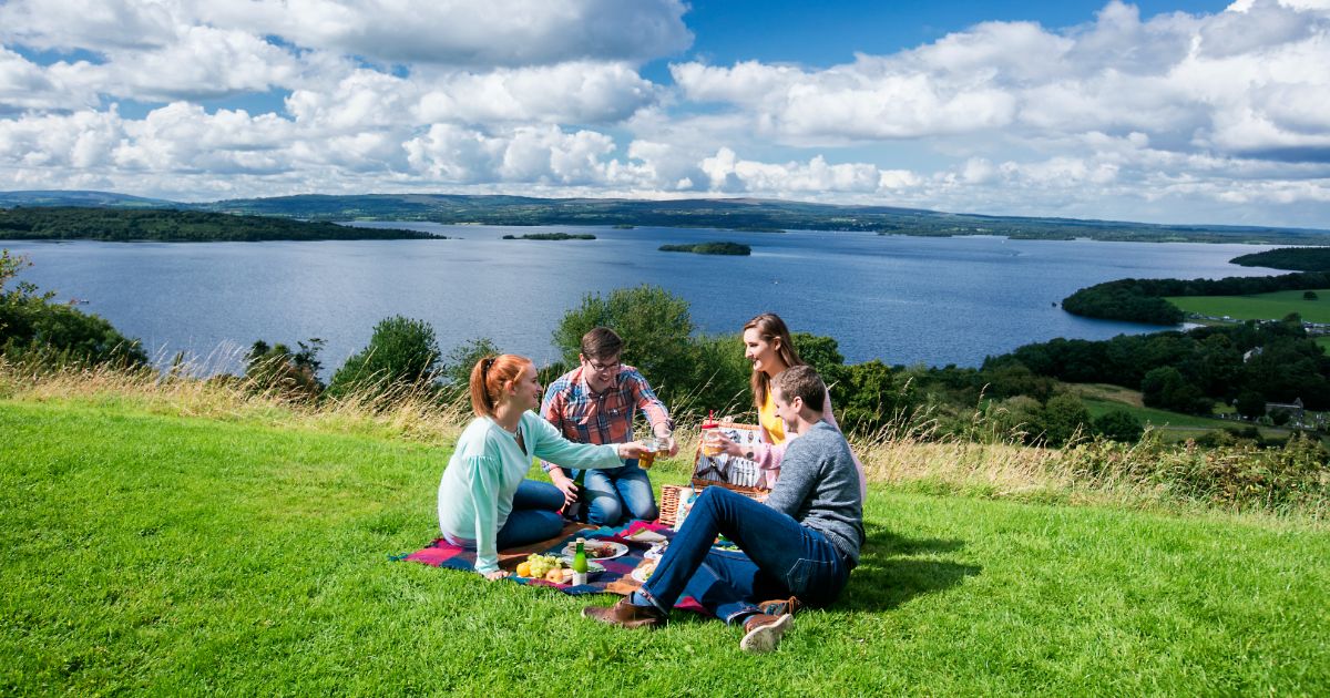 Dine Outdoors this Summer with Discover Ireland
