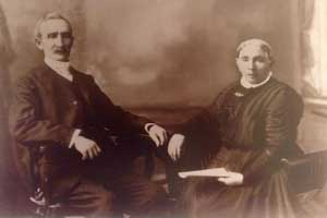 Visit Irish Family Search with Discover Ireland