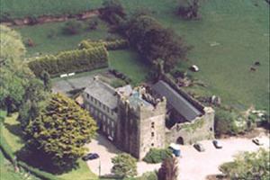 Stay with Killiane Castle Courtyard Apartments
