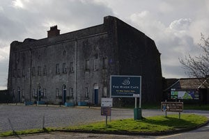 Visit Shannonbridge Fortifications with Discover Ireland