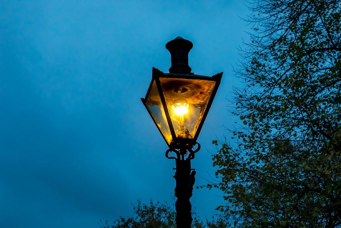 Uncover the History of the Phoenix Park Lamplighters With Visit Dublin