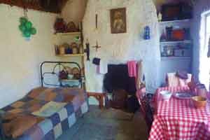 Visit Glencolmcille Folk Village with Discover Ireland