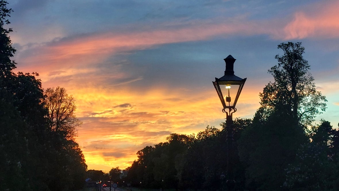 Uncover the History of the Phoenix Park Lamplighters With Visit Dublin