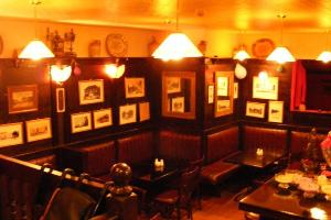 Visit The Galtee Inn with Discover Ireland