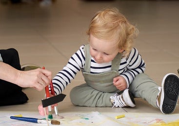 Explore Materials with Artist Sarah Ward