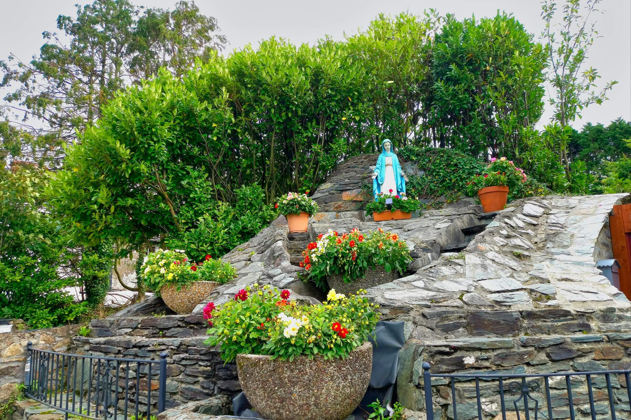 Experience Delightful Mullinavat with Discover Ireland