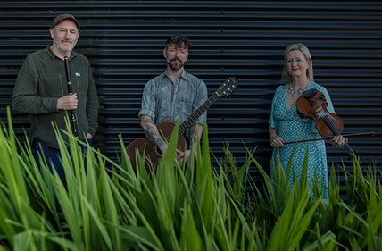 Music Network: Nollaig Casey, Niall McCabe & Mike McGoldrick