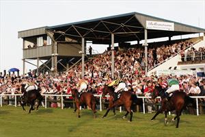 Visit Bellewstown Racecourse with Discover Ireland