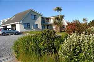 Stay with Hazelbrook