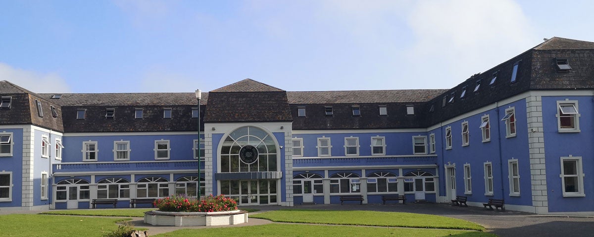 Visit Coláiste Na Rinne with Discover Ireland