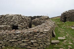 Visit Fahan Beehive Huts with Discover Ireland