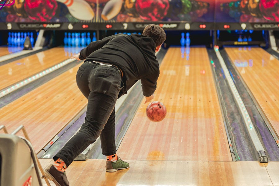 Visit The Planet Entertainment Centre with Discover Ireland