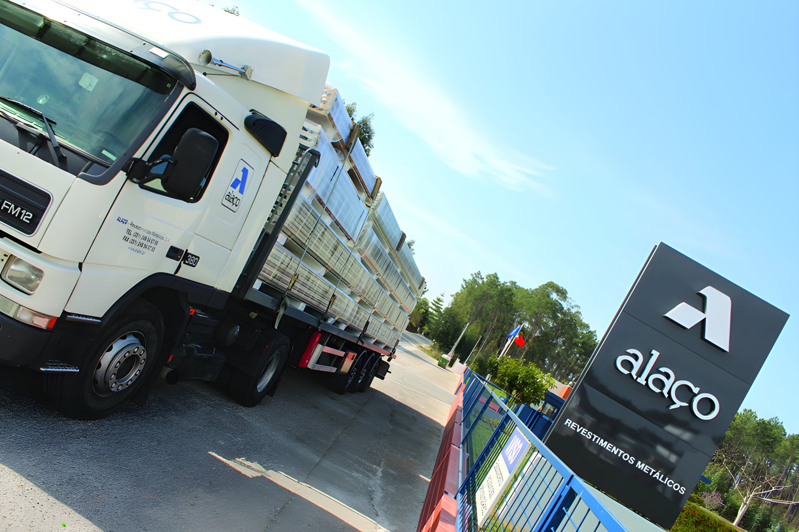 Joris Ide acquiert le fabricant Alaço, basé au Portugal. | Joris Ide France