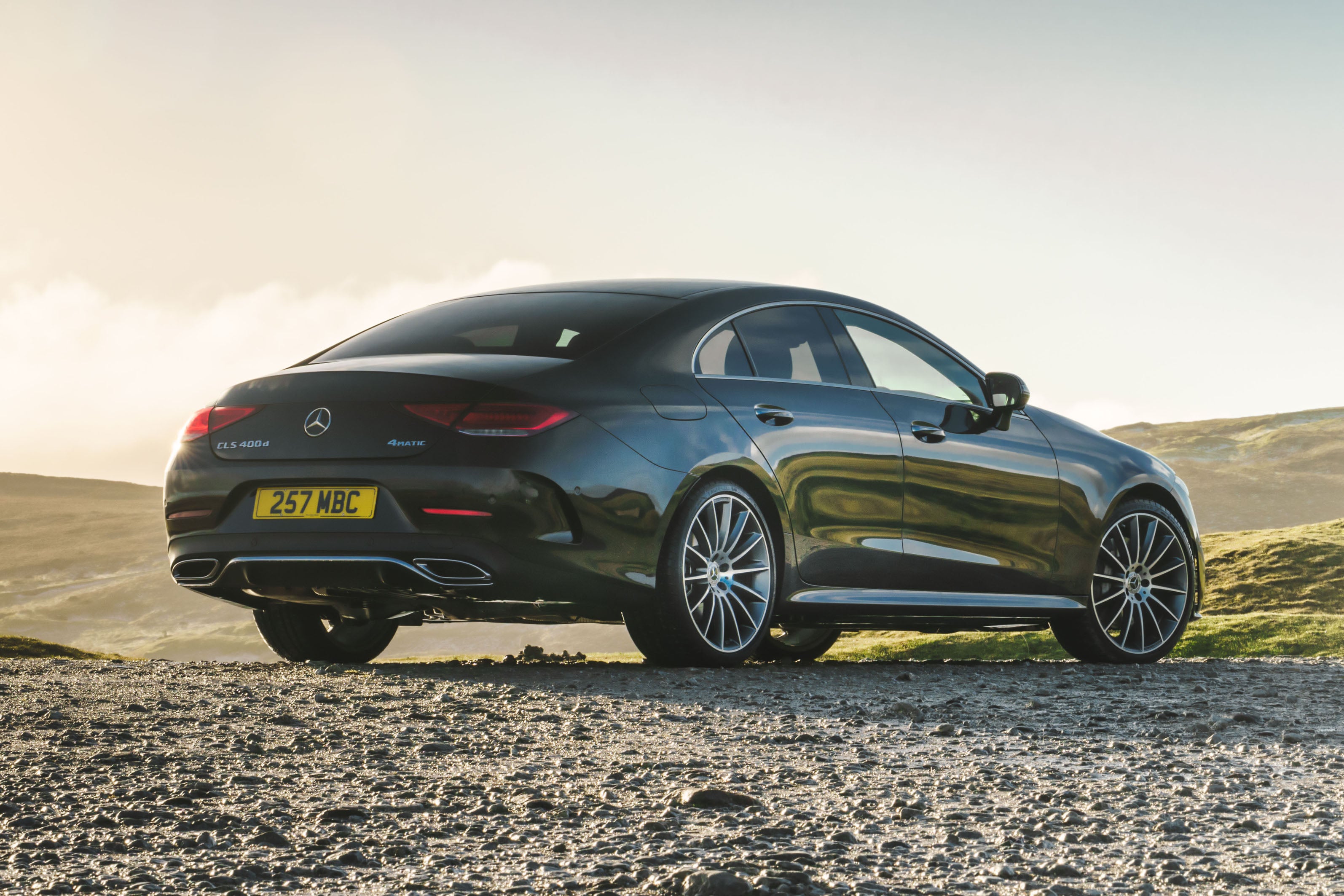 Mercedes-Benz CLS Review | heycar