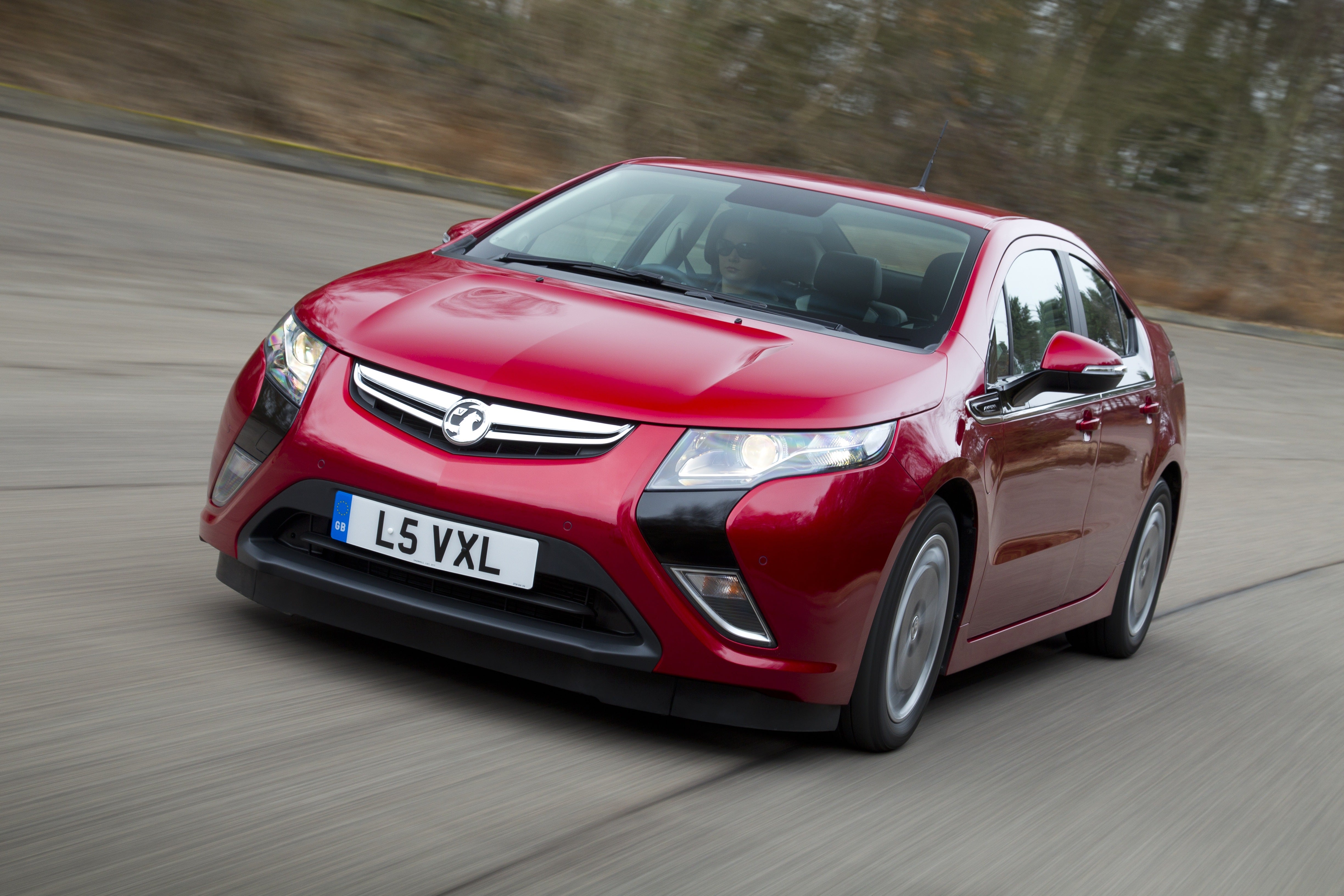 Vauxhall Ampera Review | heycar