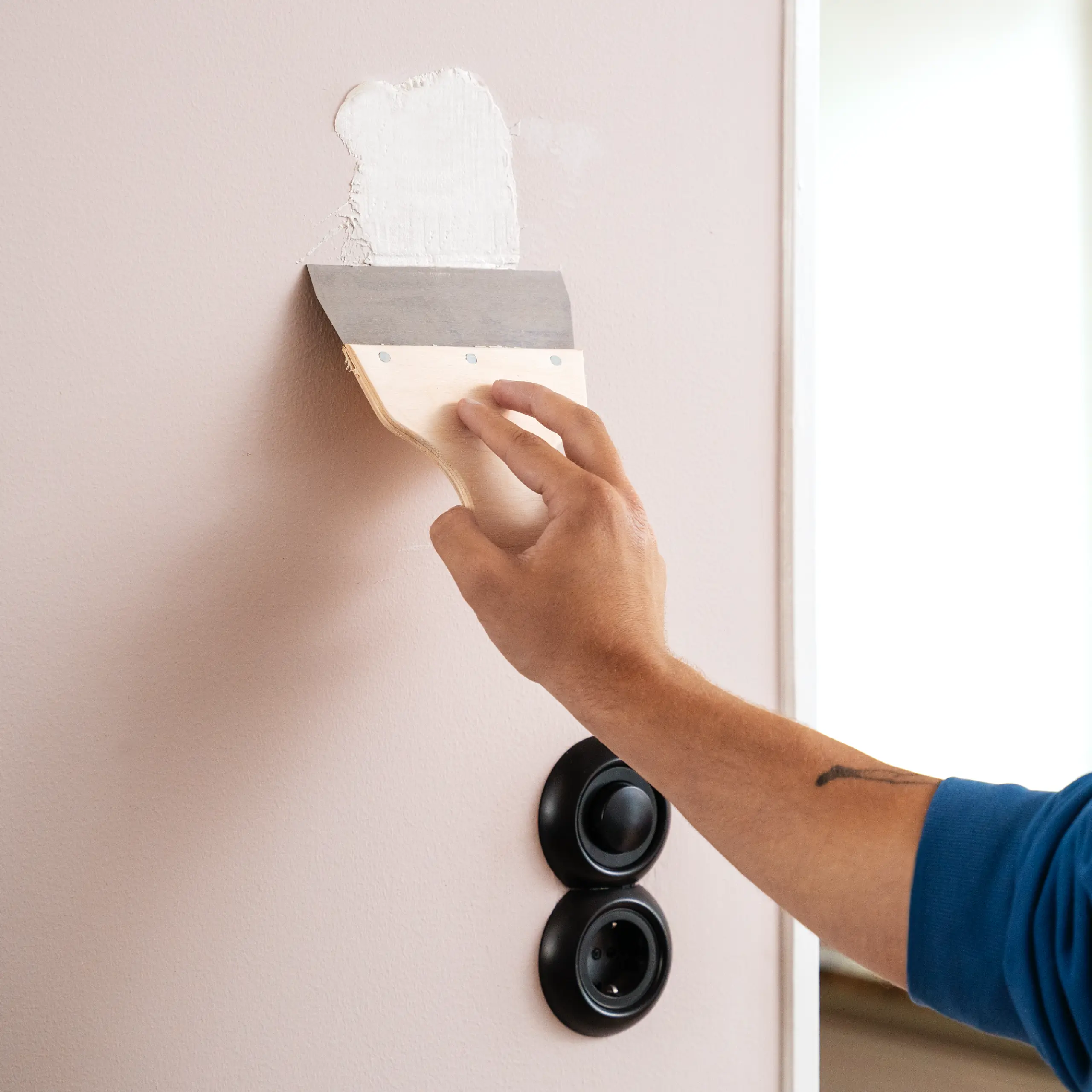 Köp Spackel – Alcro Studio