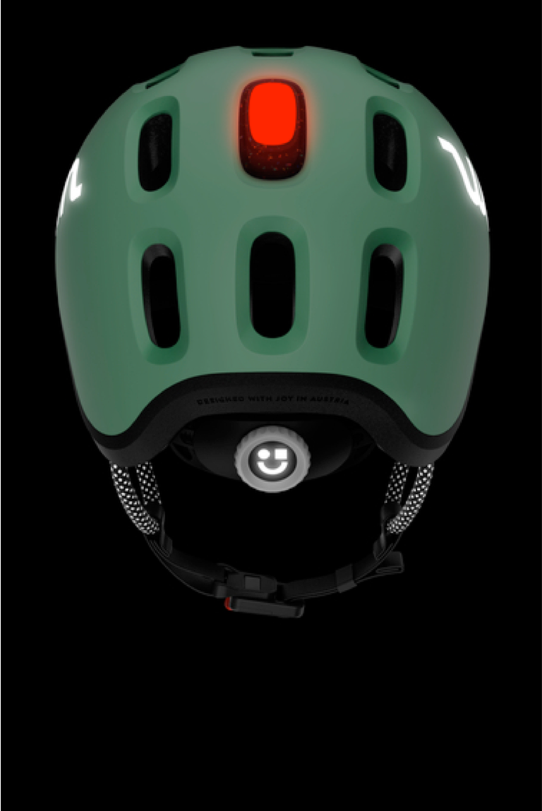 READY Kids' Helmet from woom® » For children aged 1 to 14