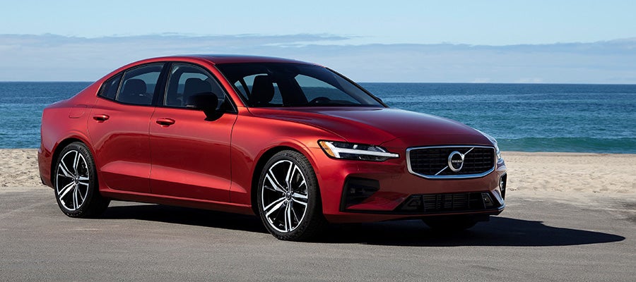 Volvo SUV and car model range explained | Motorpoint