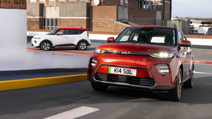 10 of the best cars for driving instructors | Motorpoint