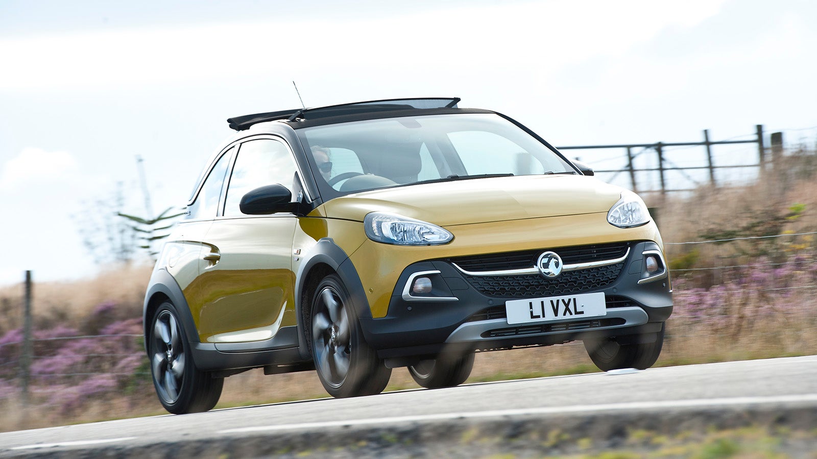 Vauxhall car and SUV range explained | Motorpoint