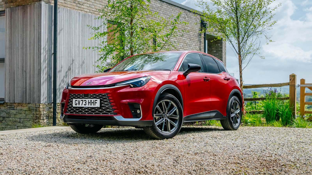 Lexus 10-year warranty – everything you need to know | Motorpoint