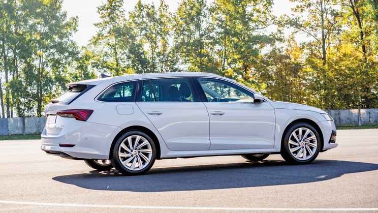 What is an estate car and should I buy one? | Motorpoint