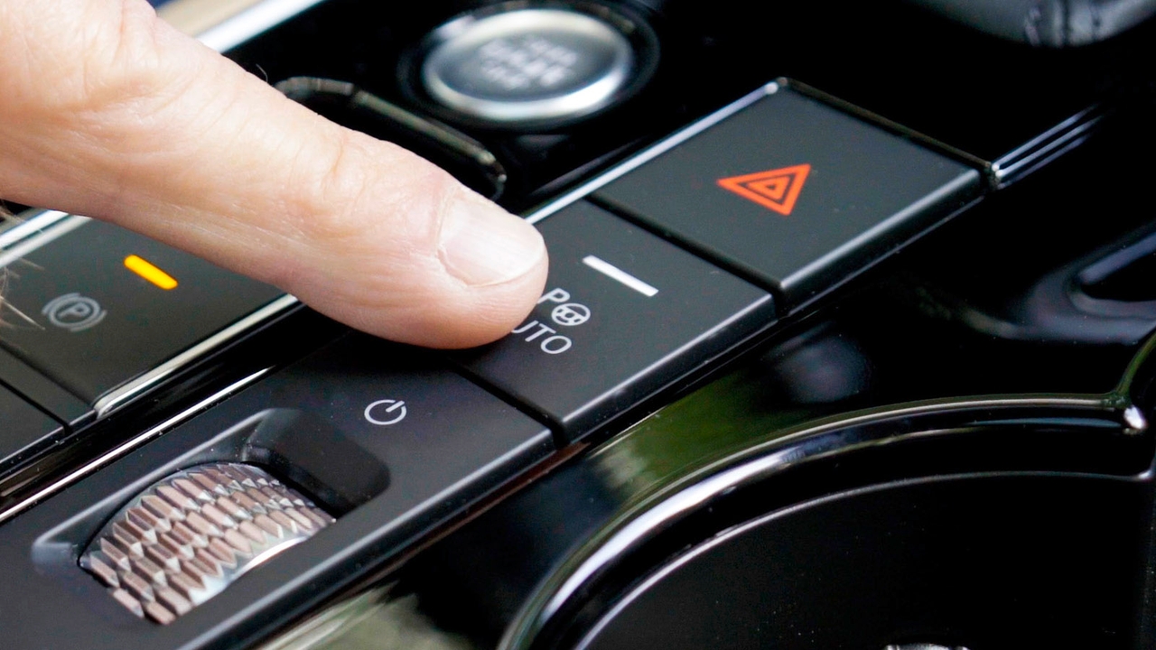 What is park assist and which cars have it? | Motorpoint