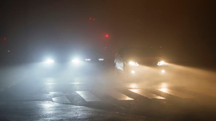 How to drive in fog | Motorpoint