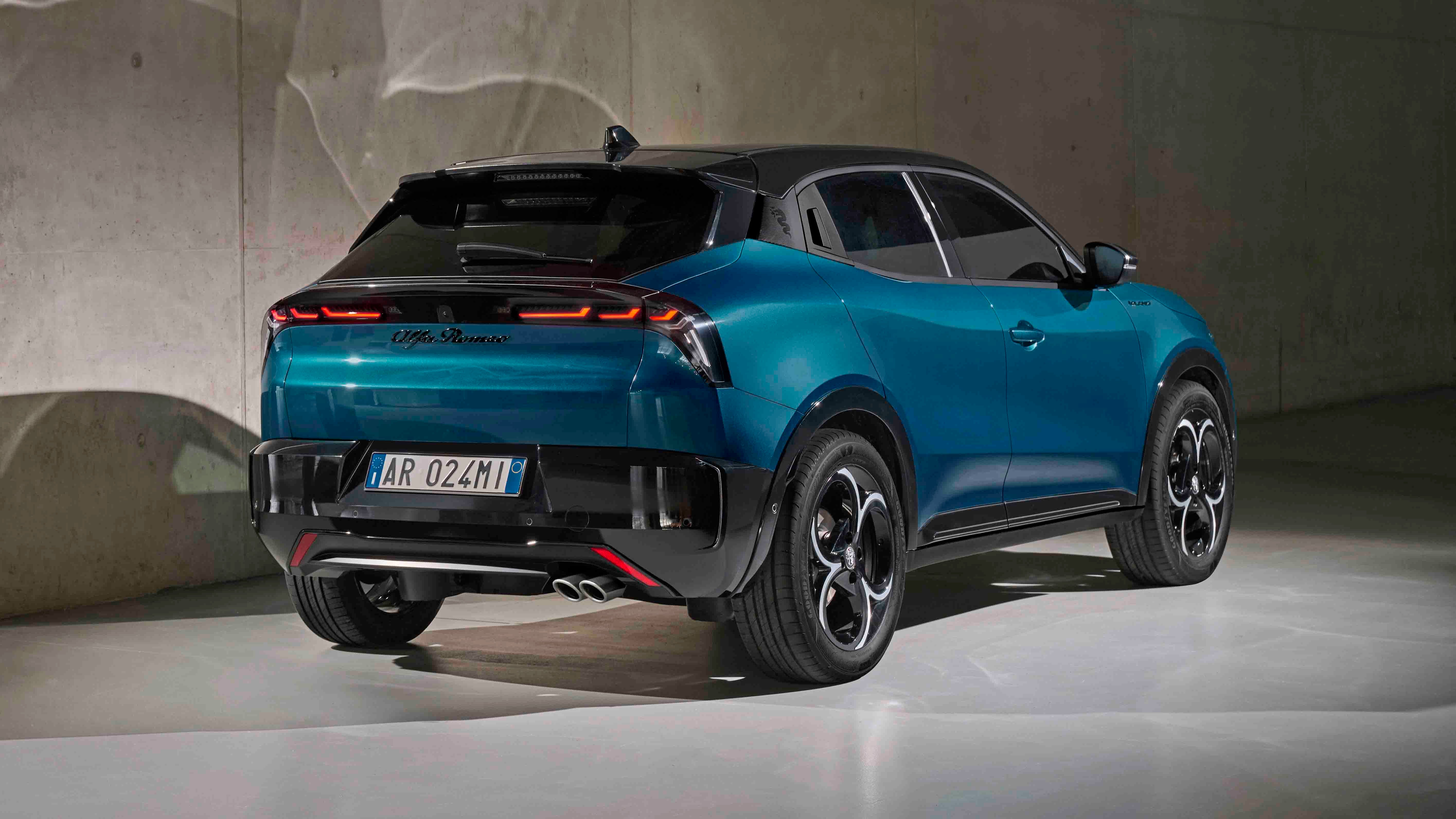 New Alfa Romeo Junior: price, specs and release date | Motorpoint