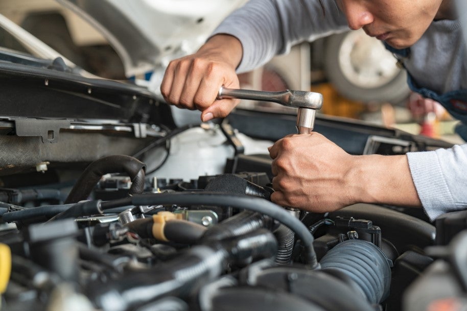 All you need to know about car servicing | Motorpoint