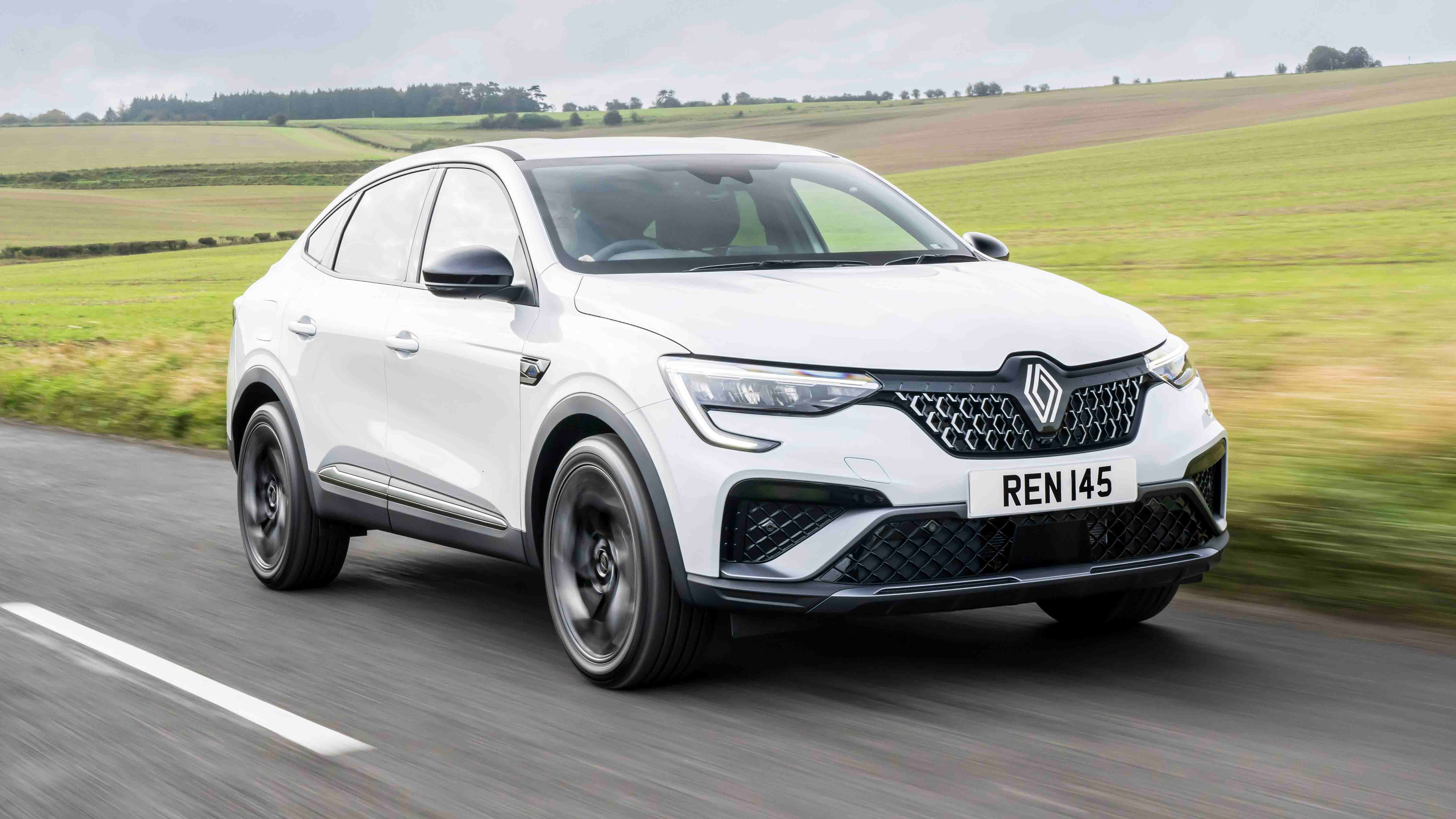Renault SUV and car model range explained | Motorpoint