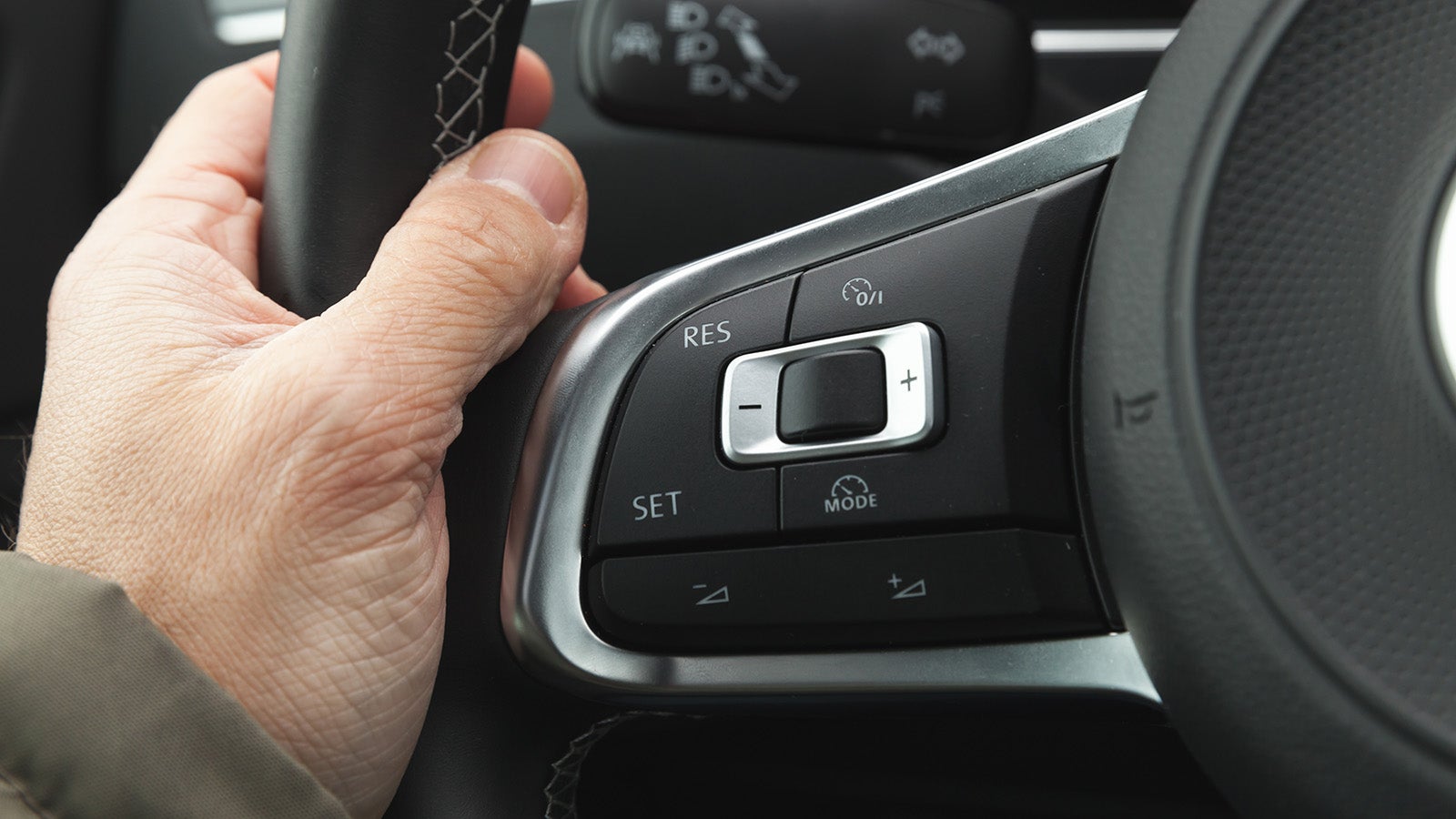 What is adaptive cruise control? | Motorpoint