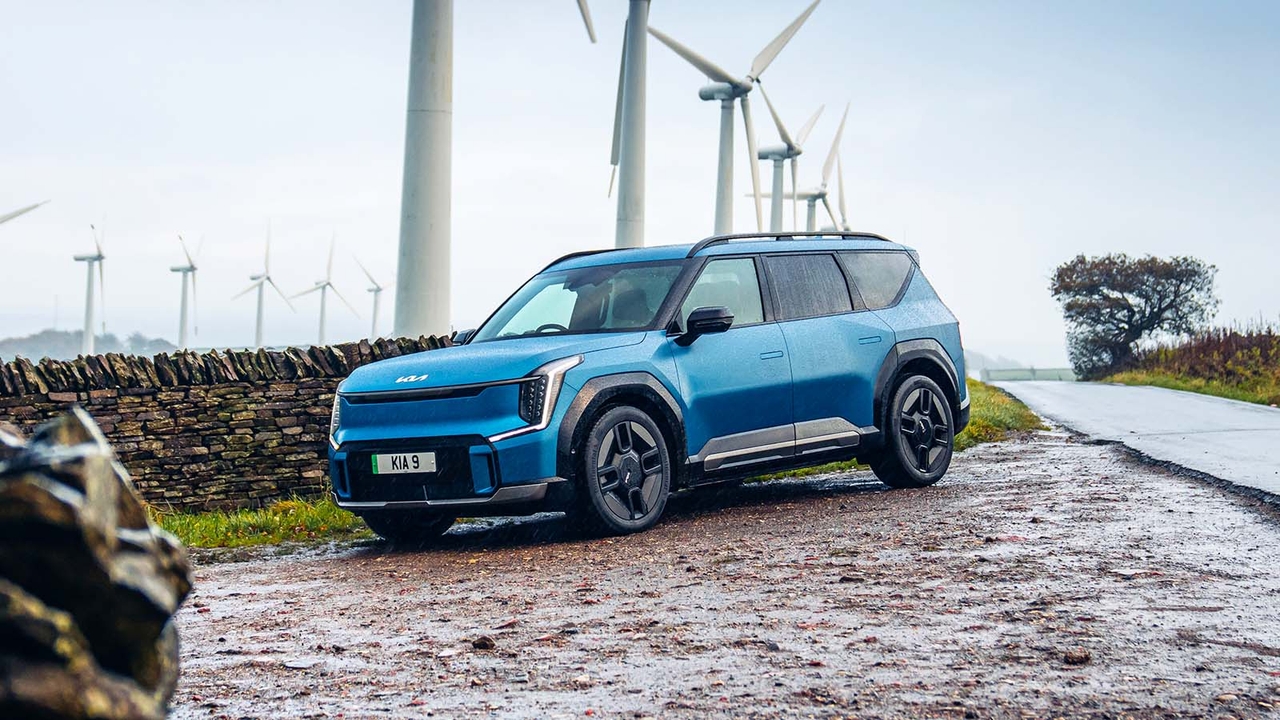 The 10 best electric 4x4s you can buy in 2025 | Motorpoint