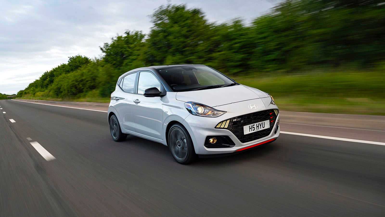 The 10 best small cars for motorway driving | Motorpoint