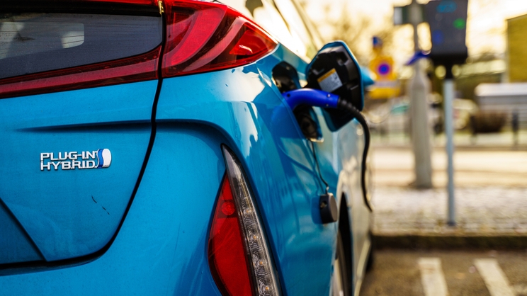 PHEVs – a guide to plug-in hybrid vehicles | Motorpoint