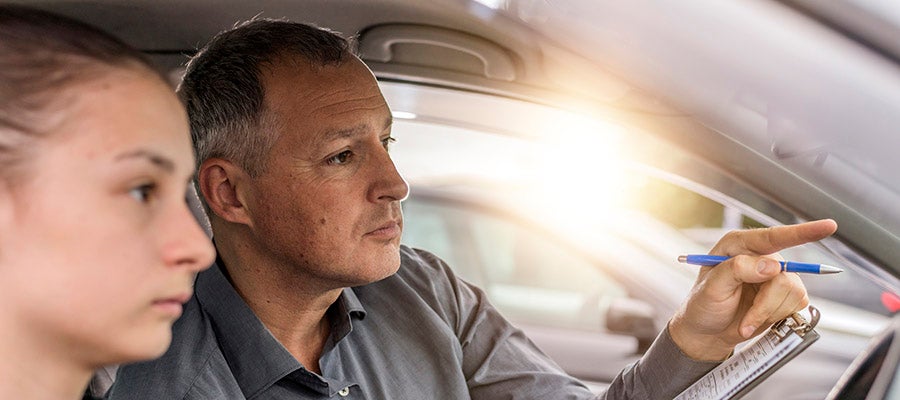 The most common driving test failures | Motorpoint