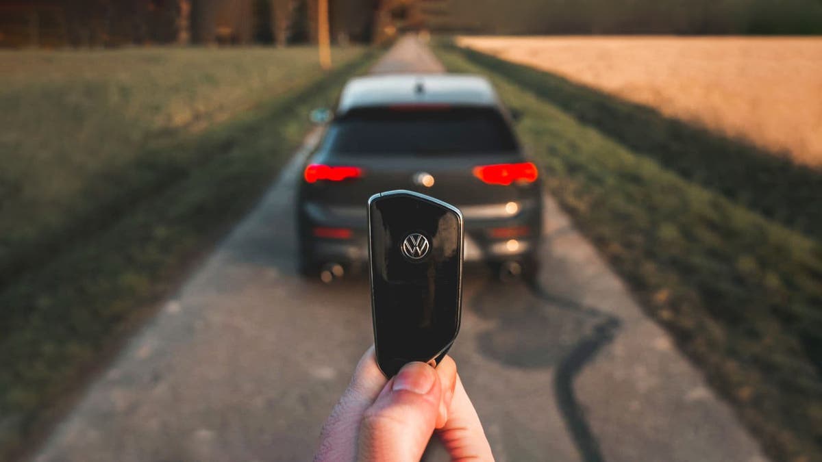 Registered keeper vs owner - what's the difference? | Motorpoint