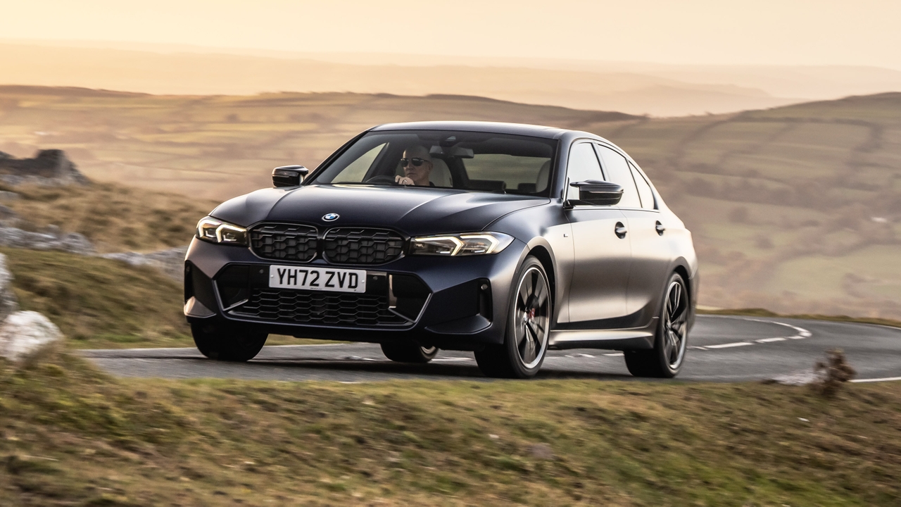BMW 3 Series Review 2024 | Motorpoint