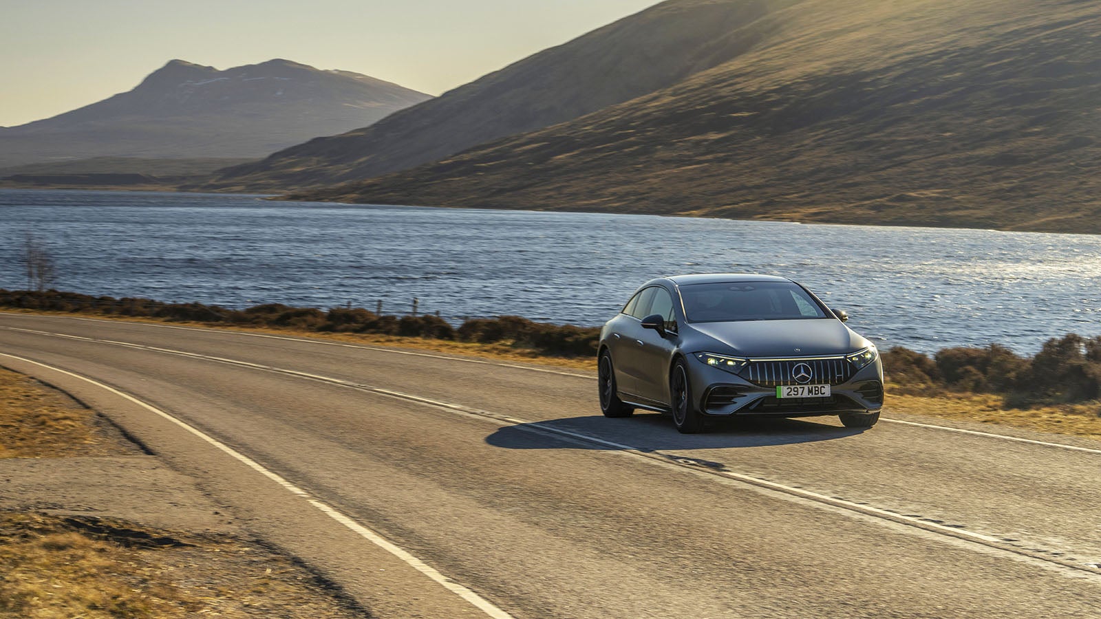 10 electric cars with the longest range 2024 | Motorpoint