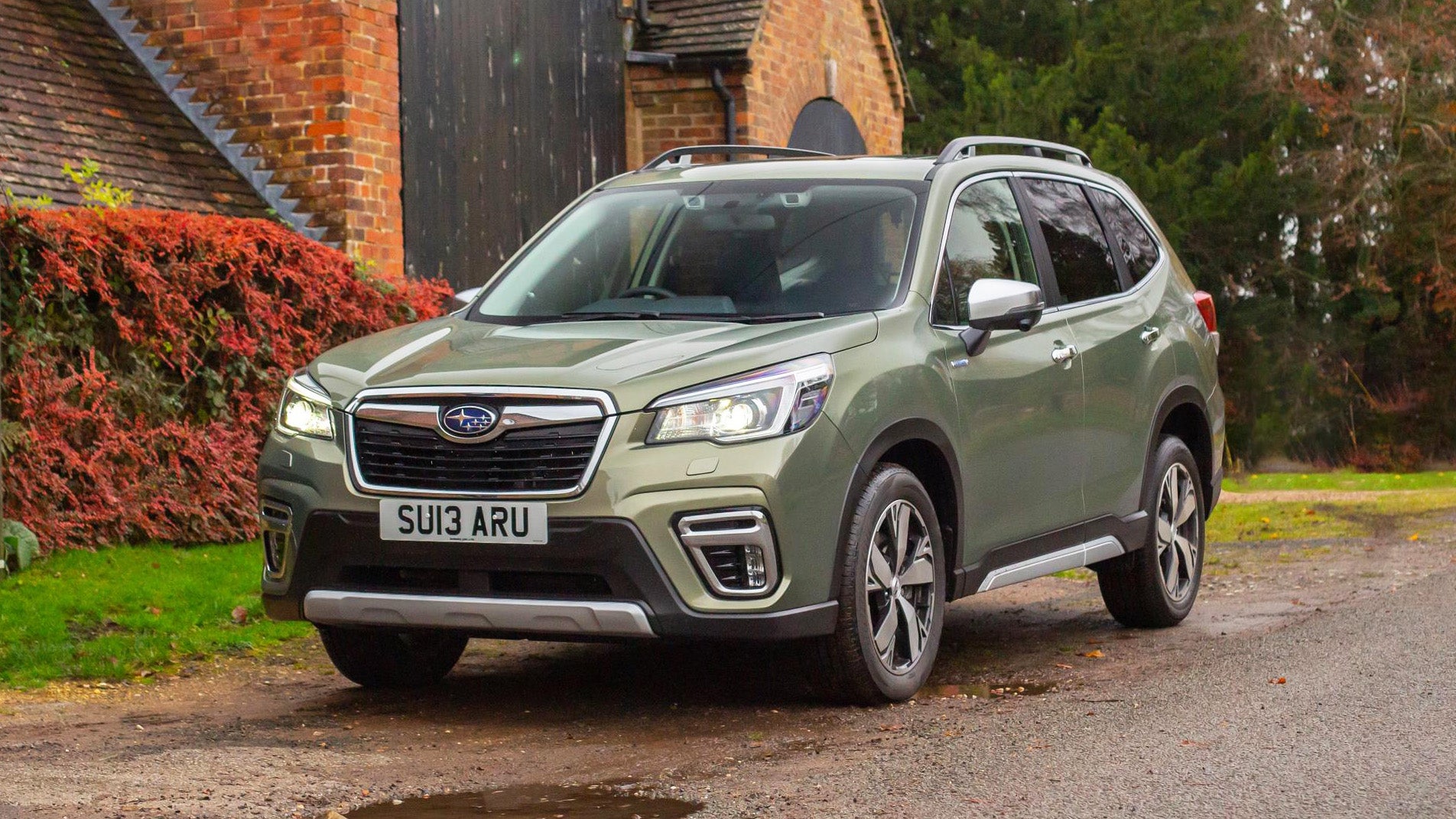 Best Cars For Country Driving | Motorpoint
