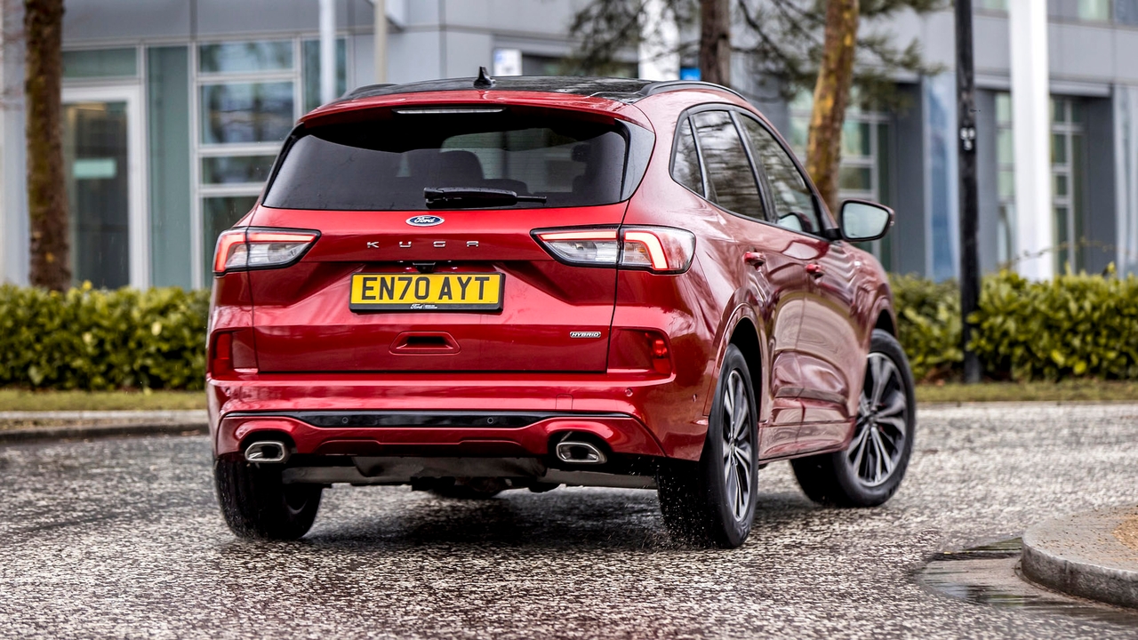 Ford Kuga Review 2024 - the sharpest SUV? | Motorpoint