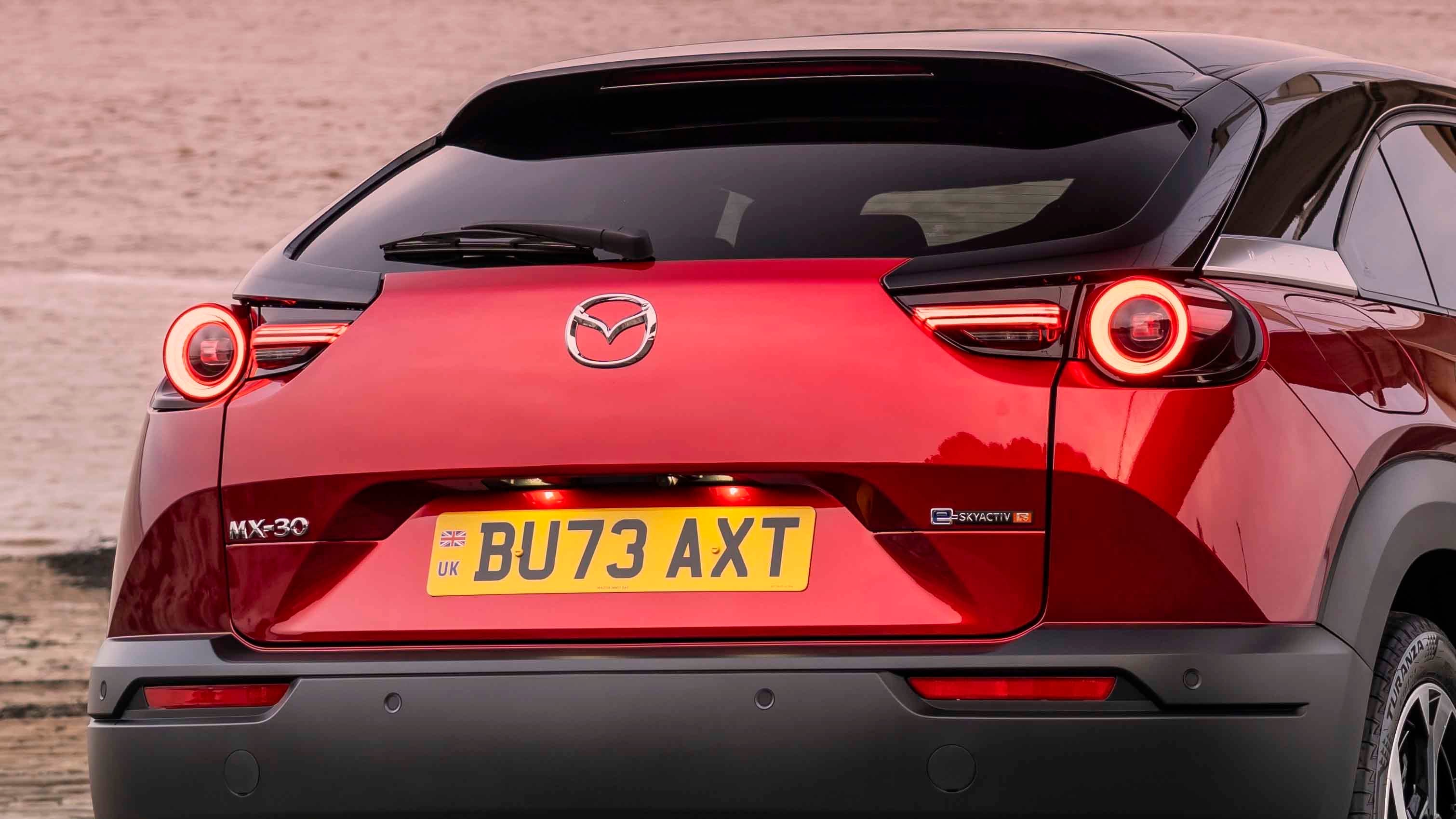 Mazda MX-30 review 2024 | Motorpoint