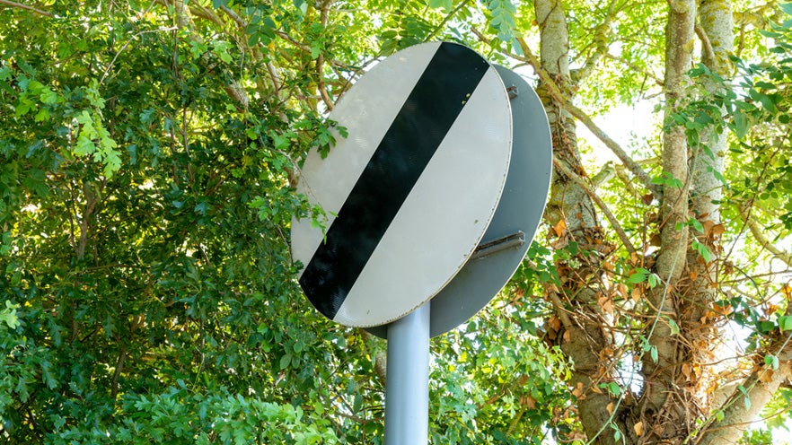 UK speed limit guide 2023 – all you need to know | Motorpoint