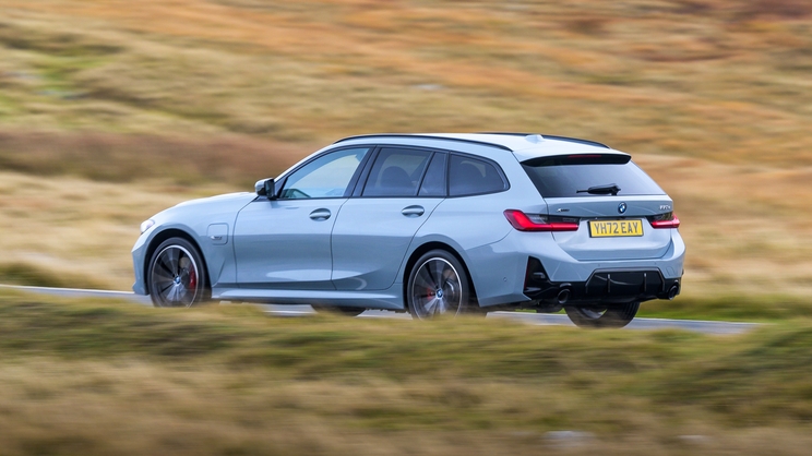 10 of the best hybrid estate cars to buy in 2025 | Motorpoint