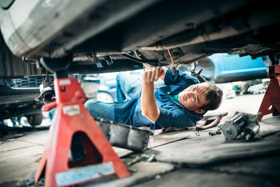 All you need to know about car servicing | Motorpoint
