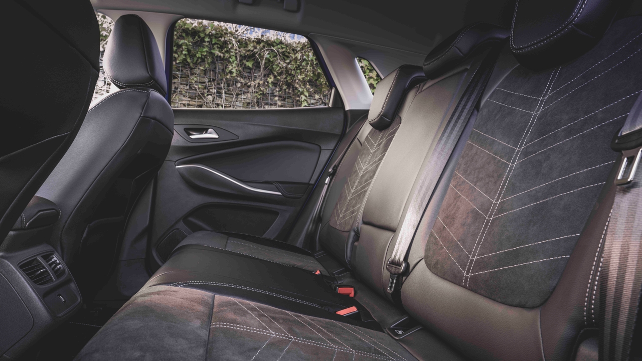 Vauxhall Grandland Review 2025 | Motorpoint