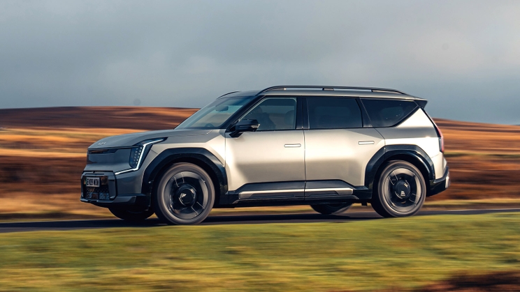 The 10 best electric 4x4s you can buy in 2025 | Motorpoint