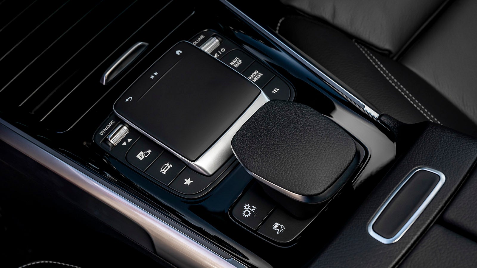 Mercedes GLB review 2024 | Motorpoint