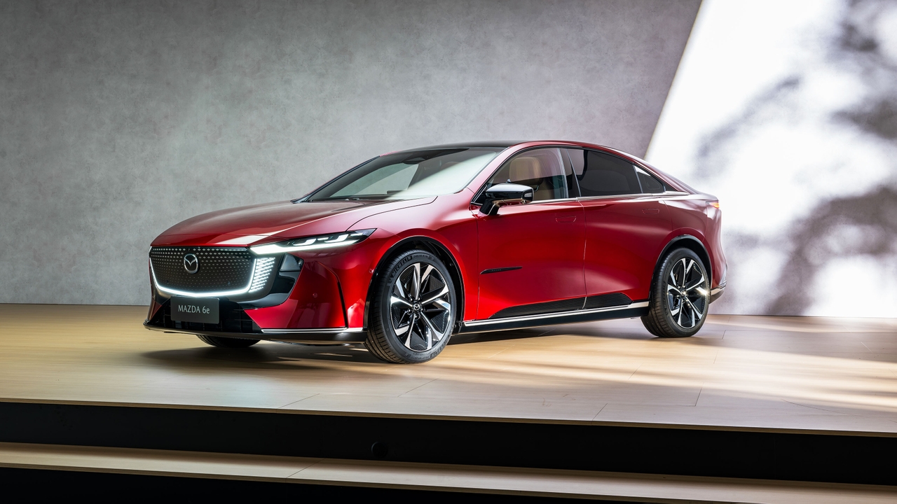 2026 Mazda 6e: price, specs & release date | Motorpoint